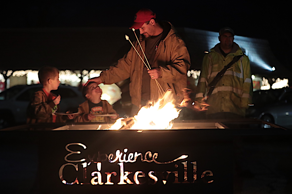 Downtown Clarkesville Christmas Dec. 7 - Now Habersham