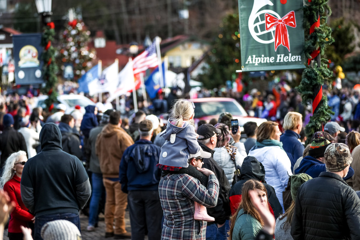 Helen Christmas Parade set for tomorrow night - Now Habersham