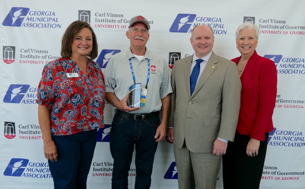 Cornelia Commissioner Mark Reed earns certificate of distinction - Now ...