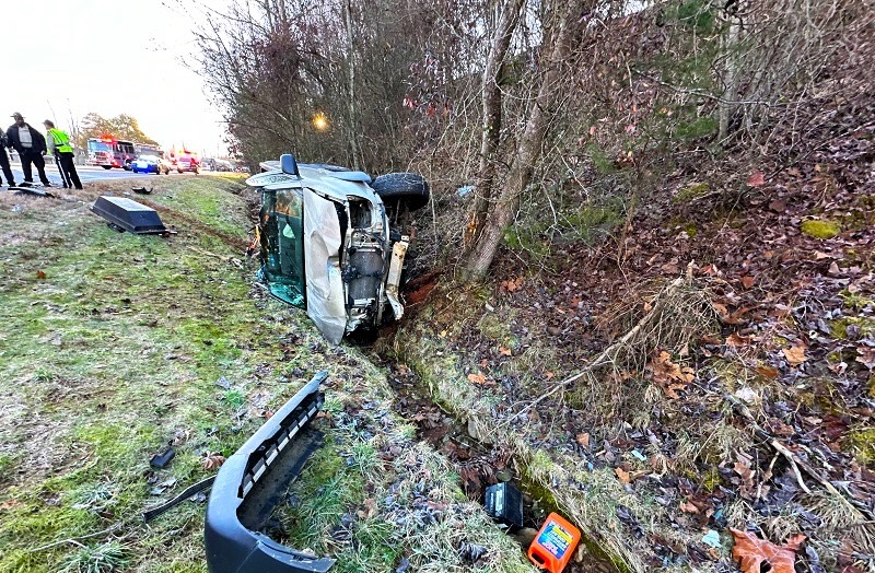 Near head-on wreck shuts down Duncan Bridge Road during morning rush ...