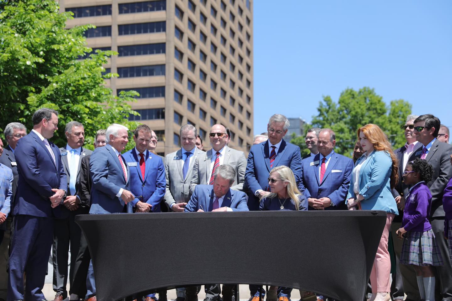 Georgia governor signs school voucher bill to provide $6,500 toward private tuition - Now Georgia