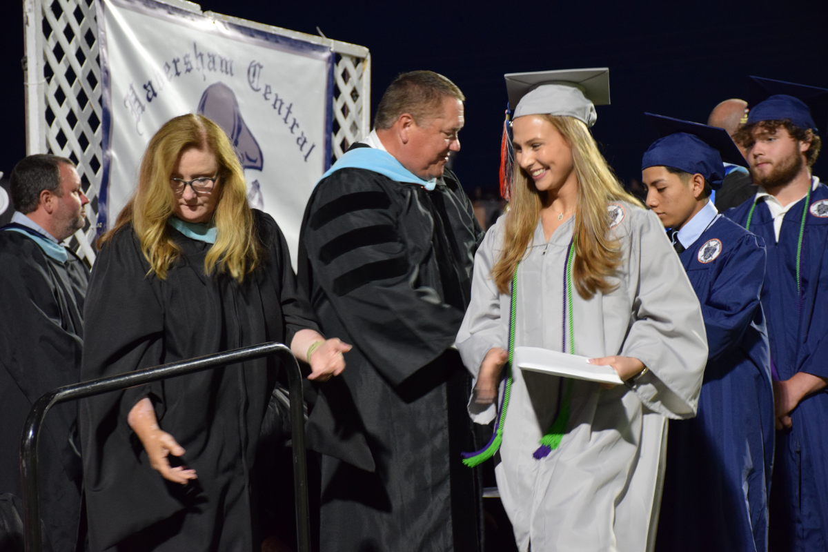 PHOTO GALLERY: HCHS graduation - Now Georgia