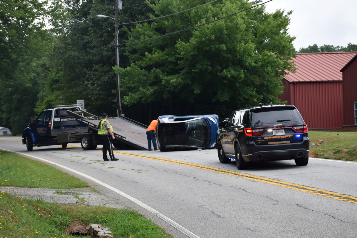 GA 197 blocked temporarily due to rollover wreck - Now Georgia