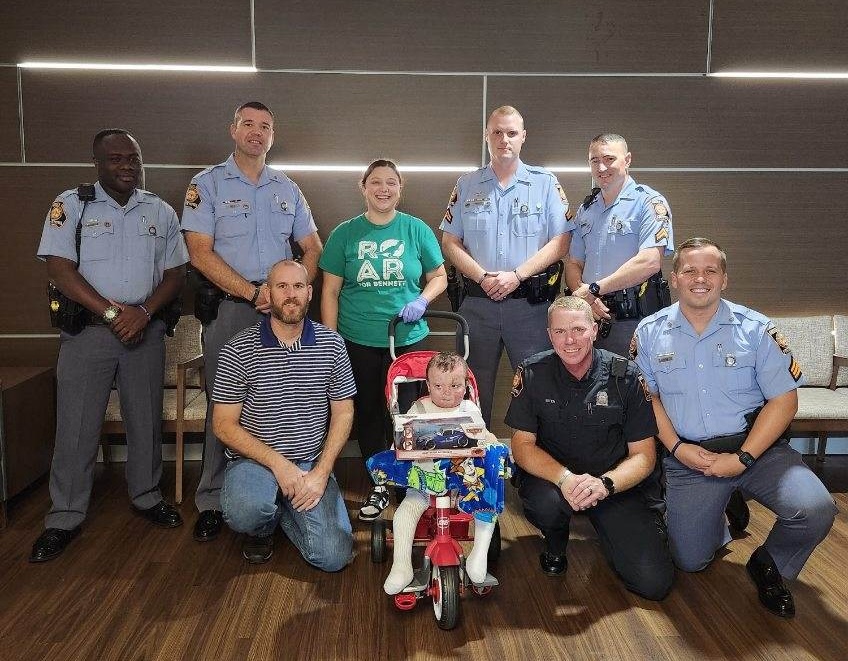 Hart County troopers deliver hospital sendoff for boy burned in crash ...