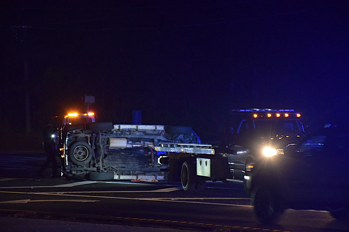 Rollover wreck on GA 365 North - Now Georgia