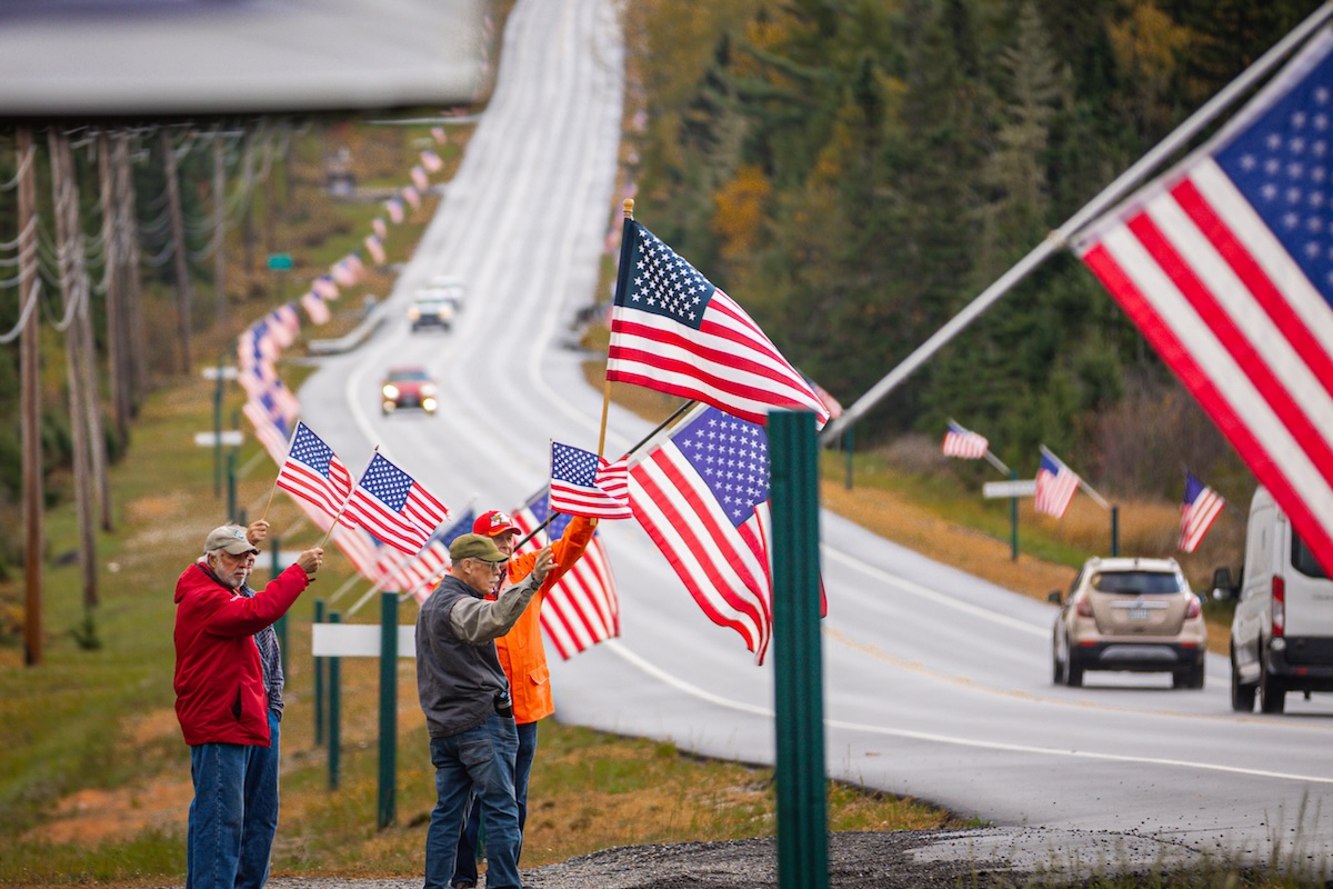 Wreaths Across America fulfills promise to keep waving the flag - Now ...