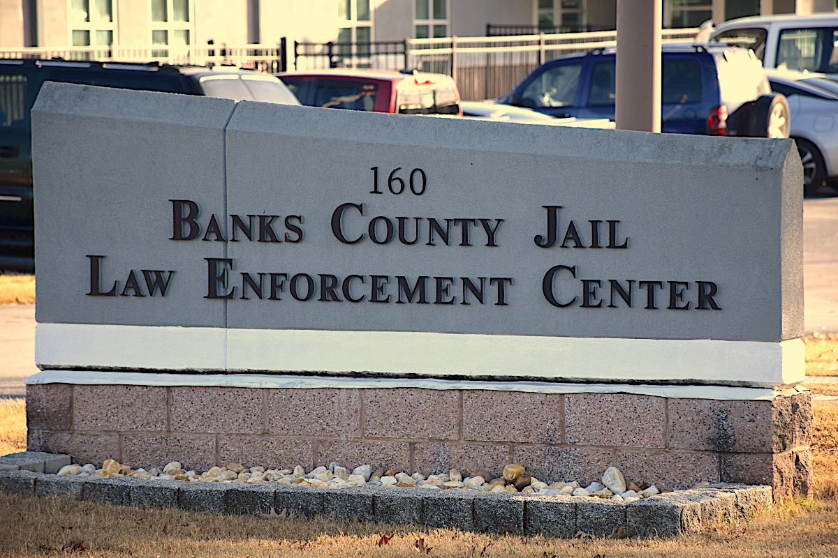 K9 alert leads to nearly 12-pound marijuana bust in Banks County - Now ...