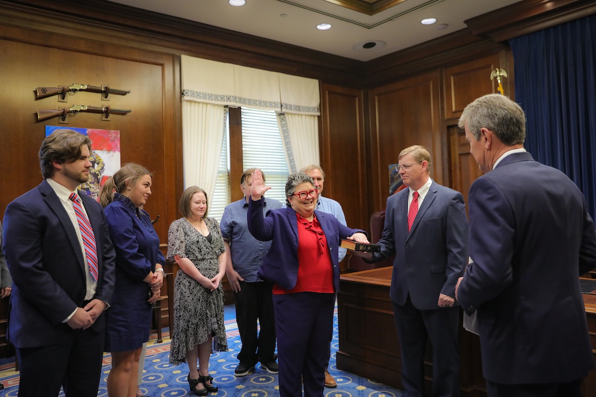 Carswell sworn-in as Mountain Judicial Circuit's first female superior ...
