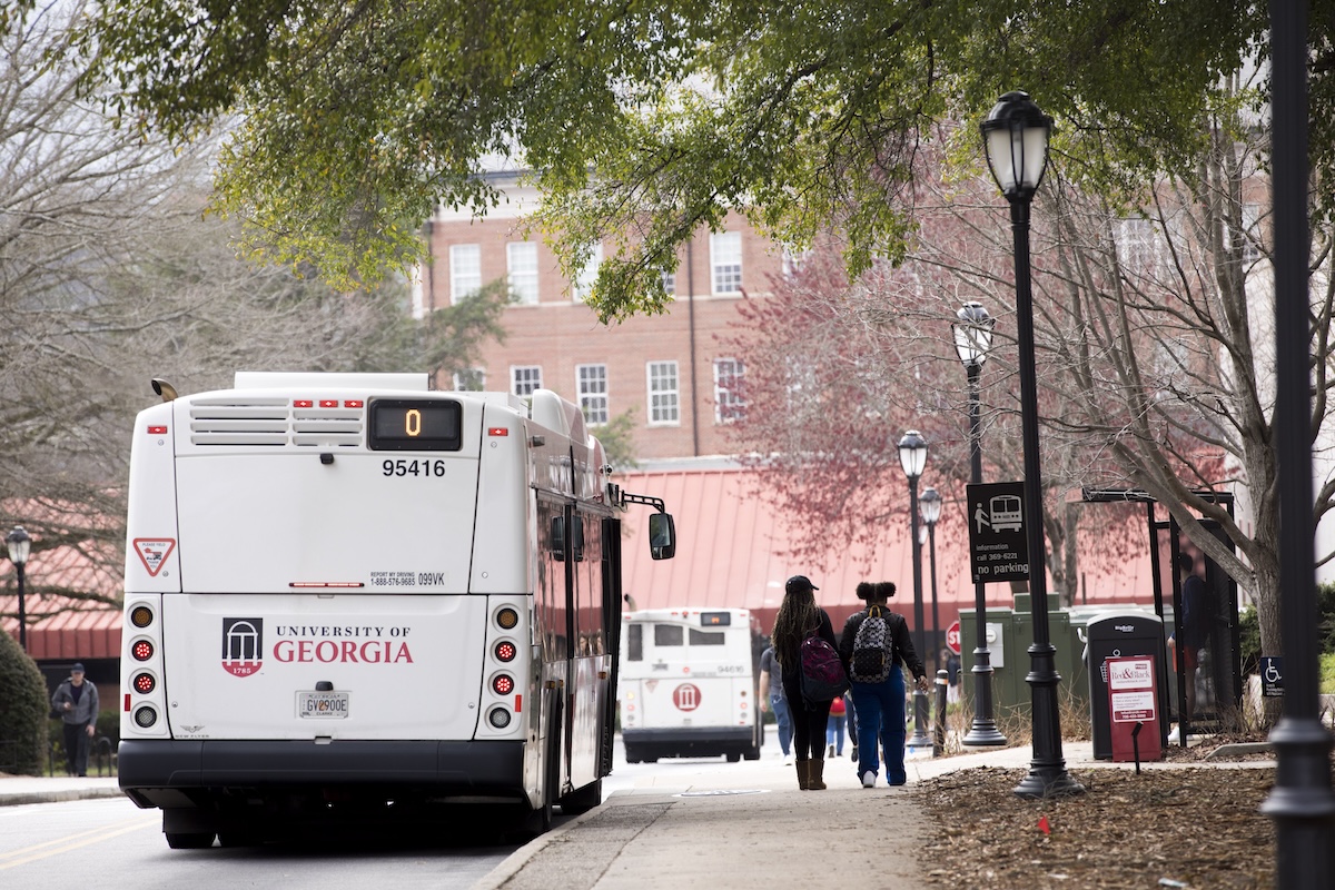 UGA student hit by bus on campus - Now Georgia