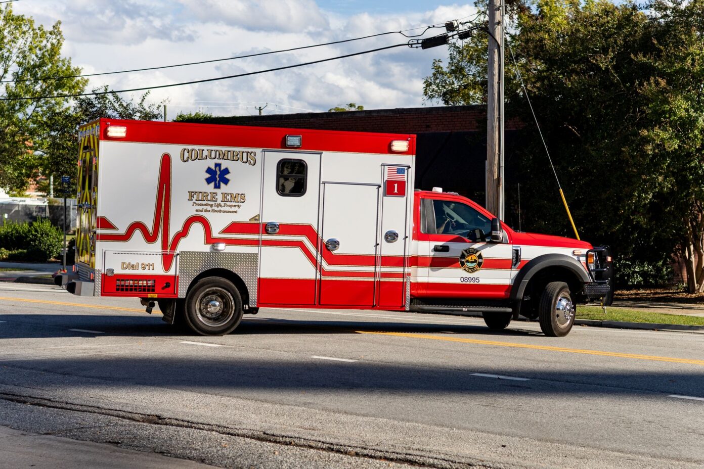 Fortson crash leaves one dead - Now Georgia