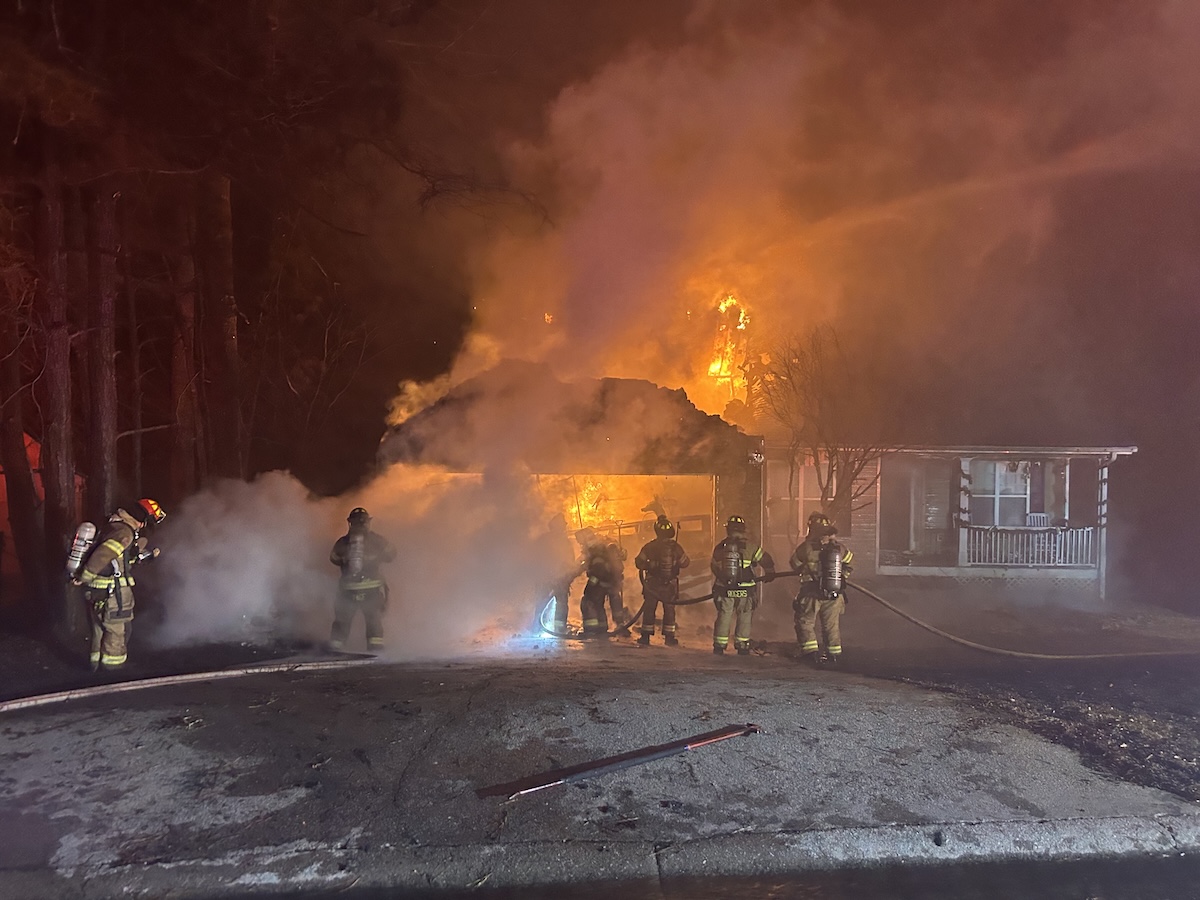 Garage fire damages home, destroys three vehicles in Hall County - Now ...