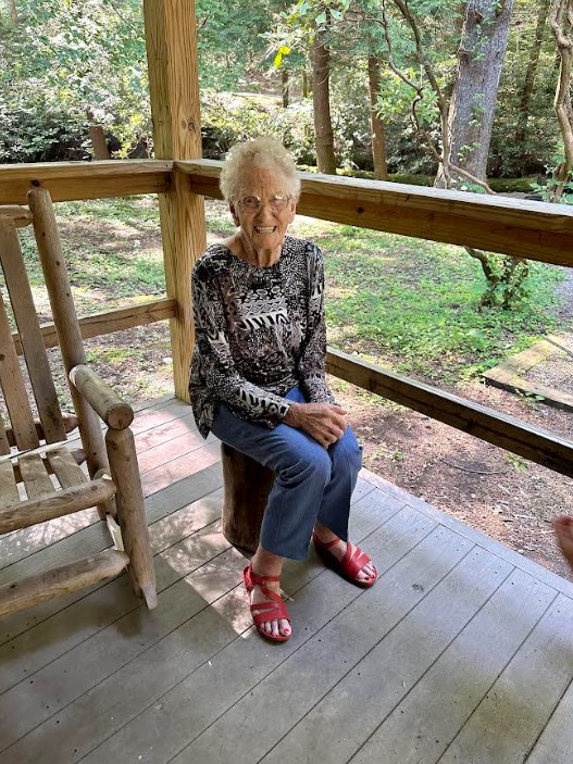 Mrs. Mae Edmondson turns 100 - Now Habersham