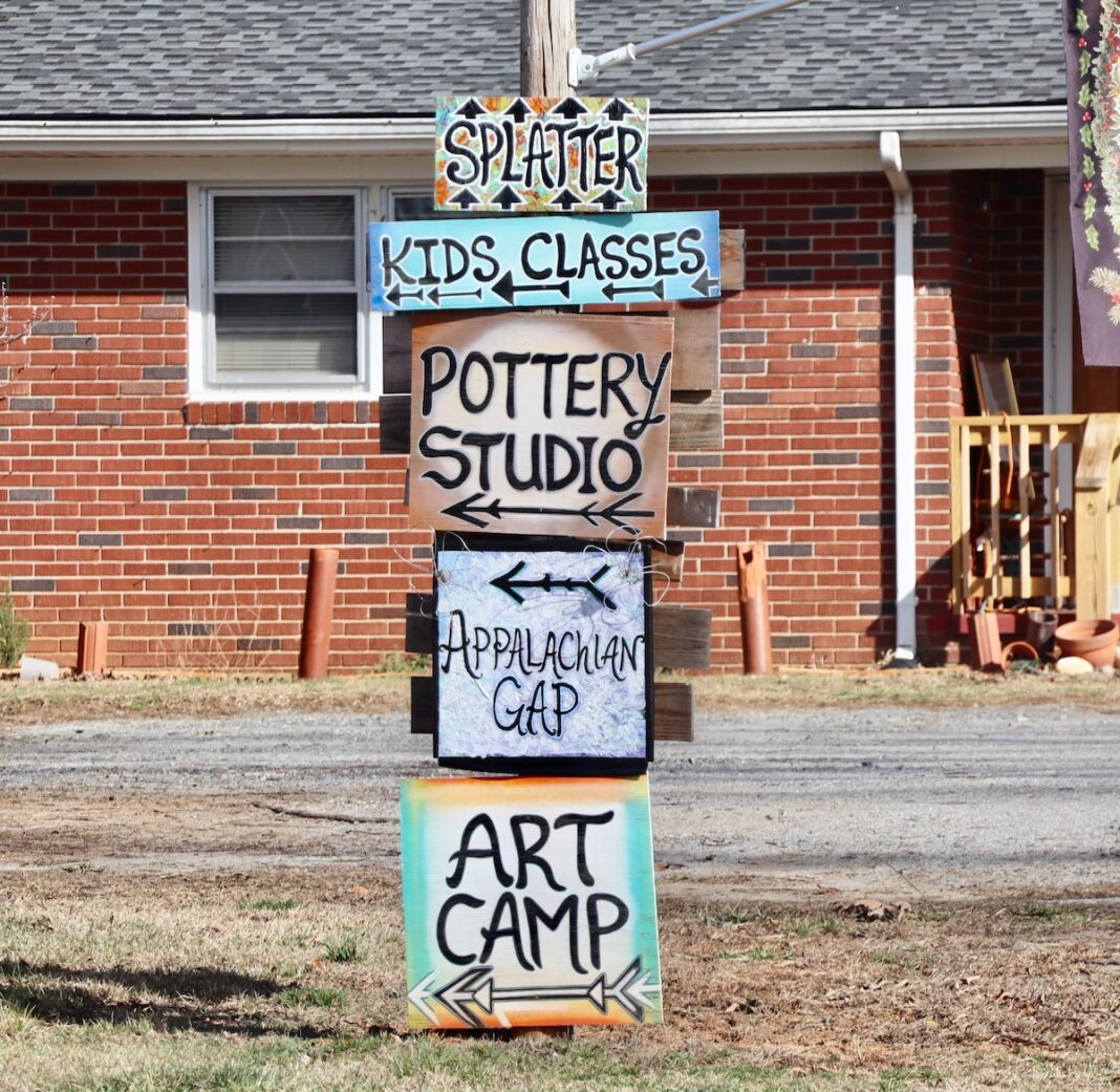 Partnership keeps Hemlock Studio Gallery open on Clarkesville square ...