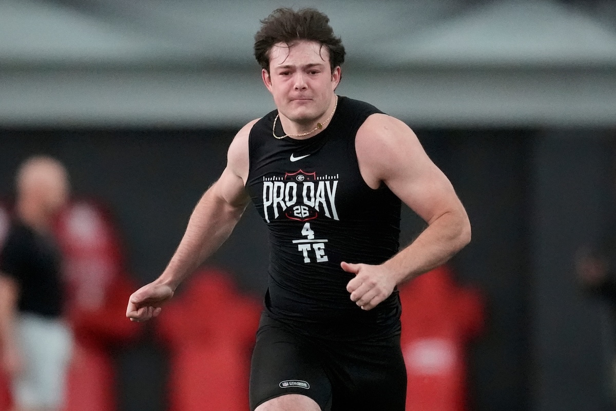 Georgia's Oscar Delp impresses at pro day after missing NFL combine ...