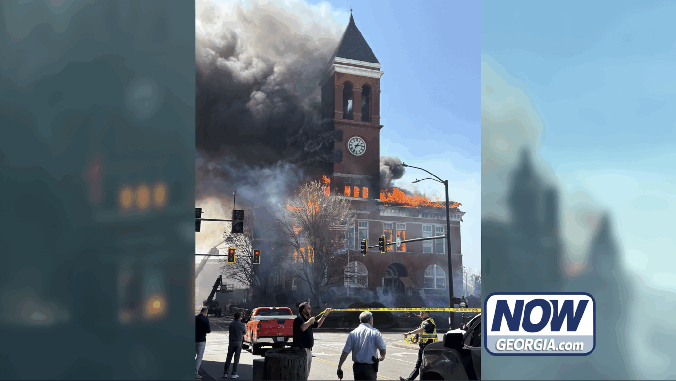 Massive fire engulfs historic Rome courthouse - Now Georgia